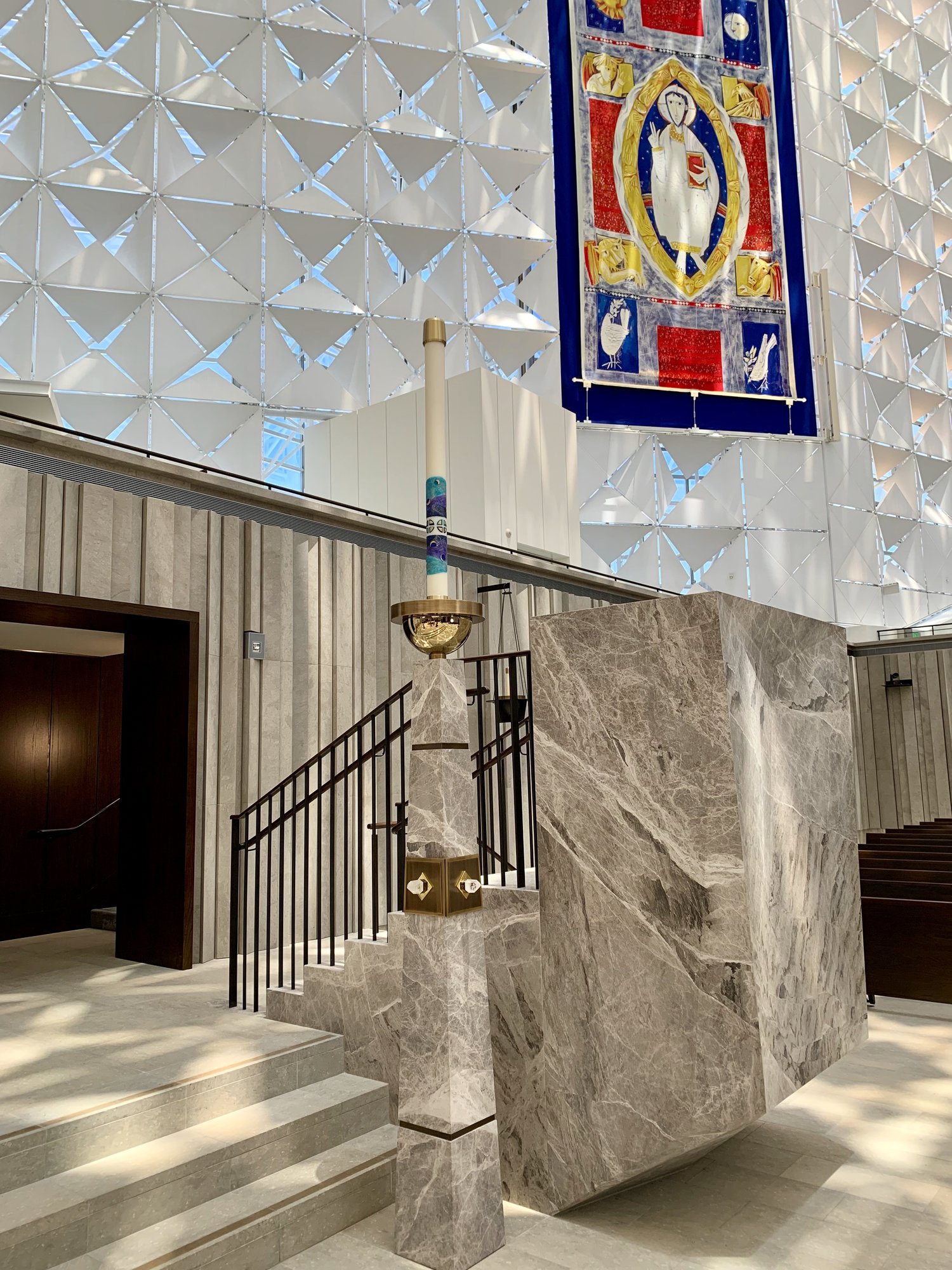 From Crystal to Christ - A Guide to the Nation's newest Cathedral ...