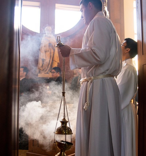 On Human Formation and Body Language in Liturgy - PrayTellBlog